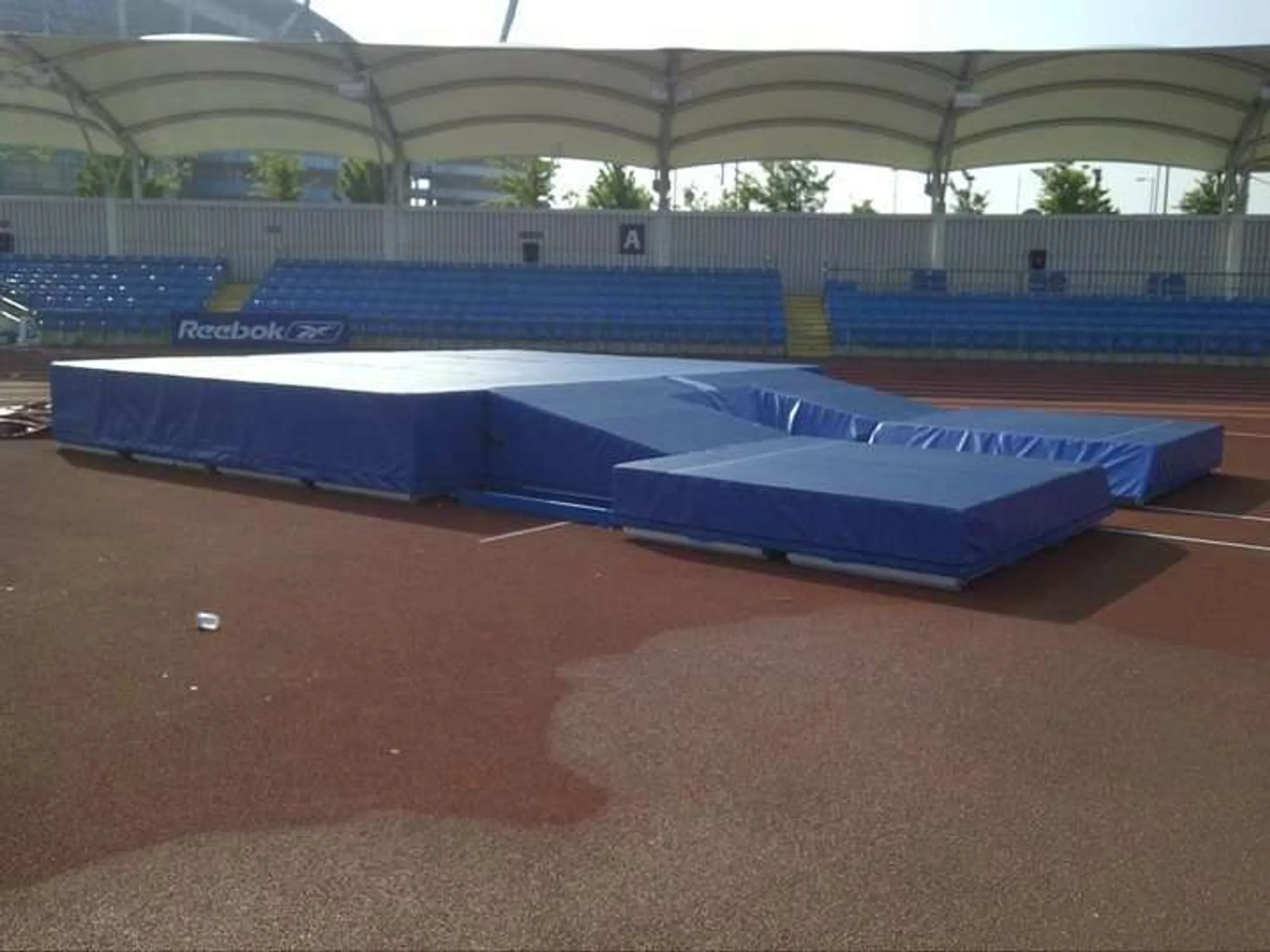 Competition Pole Vault Landing Mats - Athletics - Foams4Sports