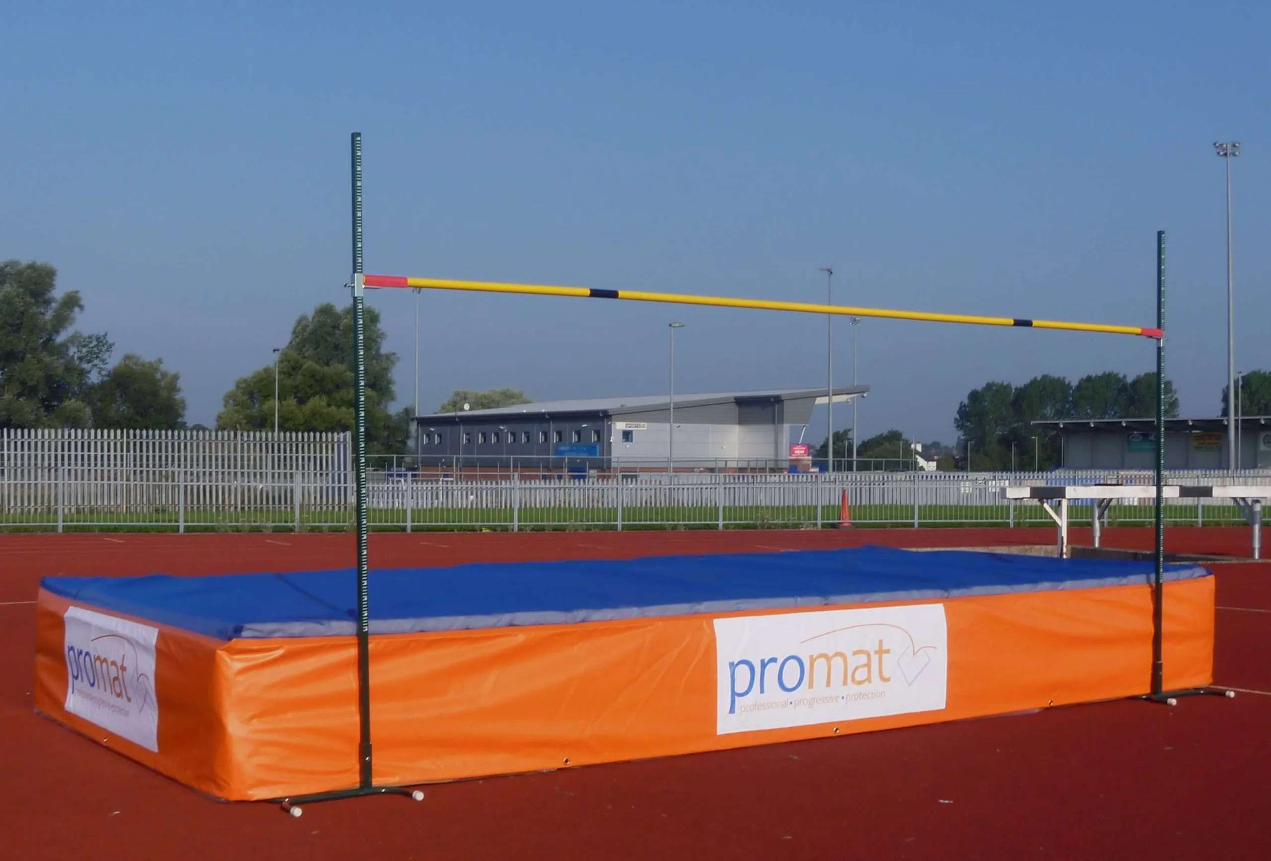 Schools High Jump Mat – 7 modules - High Jump Landing Areas - Athletics ...