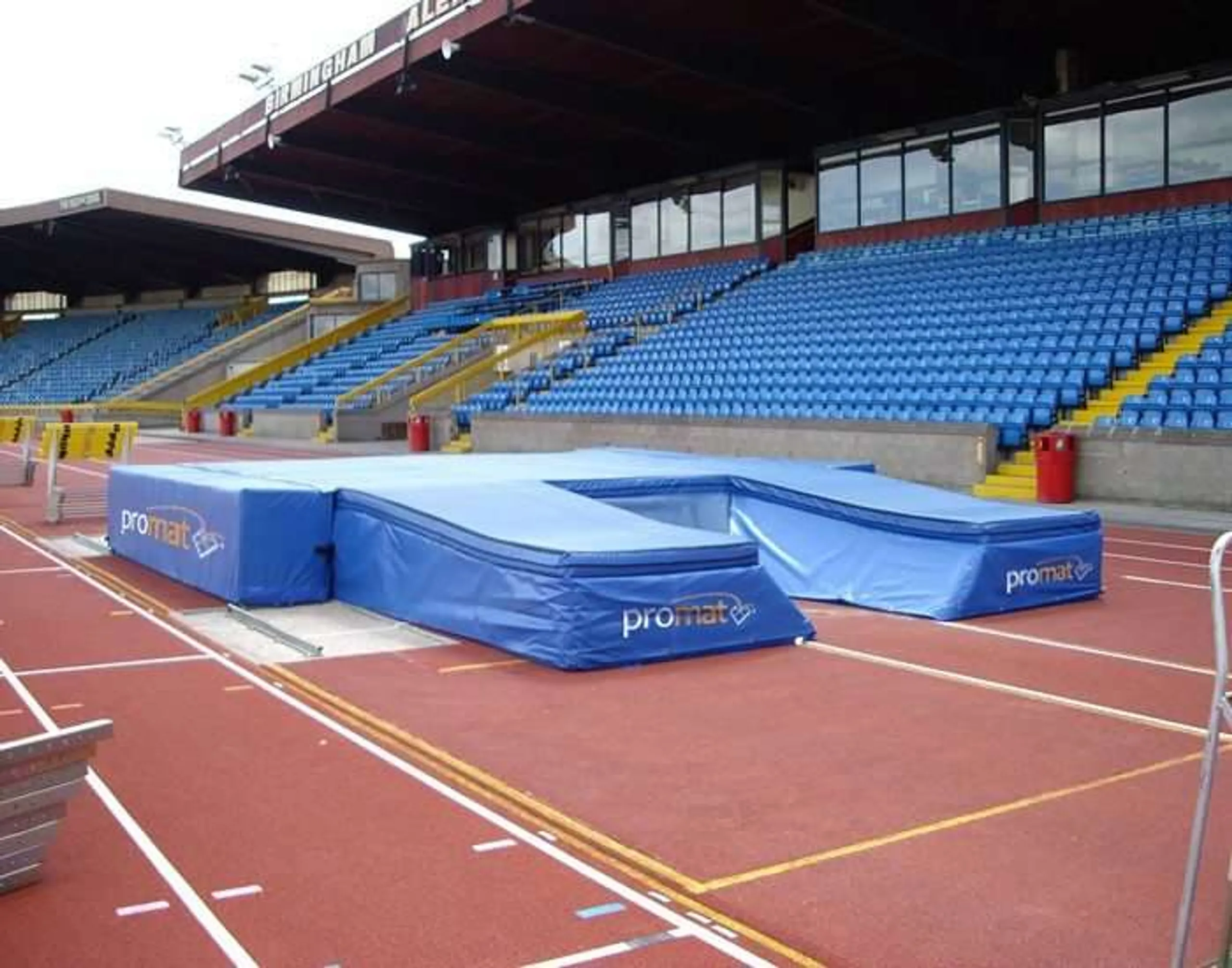 Promat School Pole Vault Landing Mat - Athletics - Foams4Sports